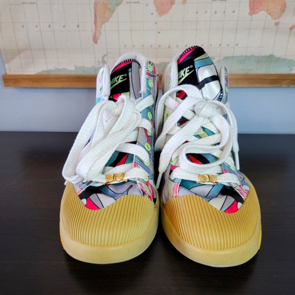 Nike Outbreak High "Og" Women's Size 9.5 - Gem